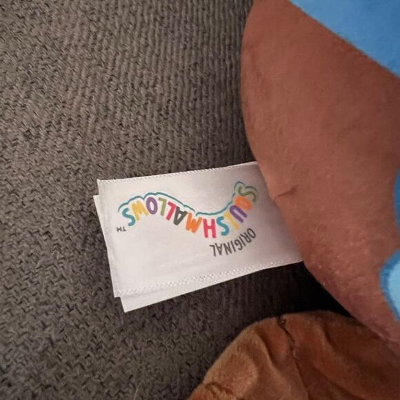 Squishmallows | Toys | Nwt Chip The Beaver Back To School Outfit ...